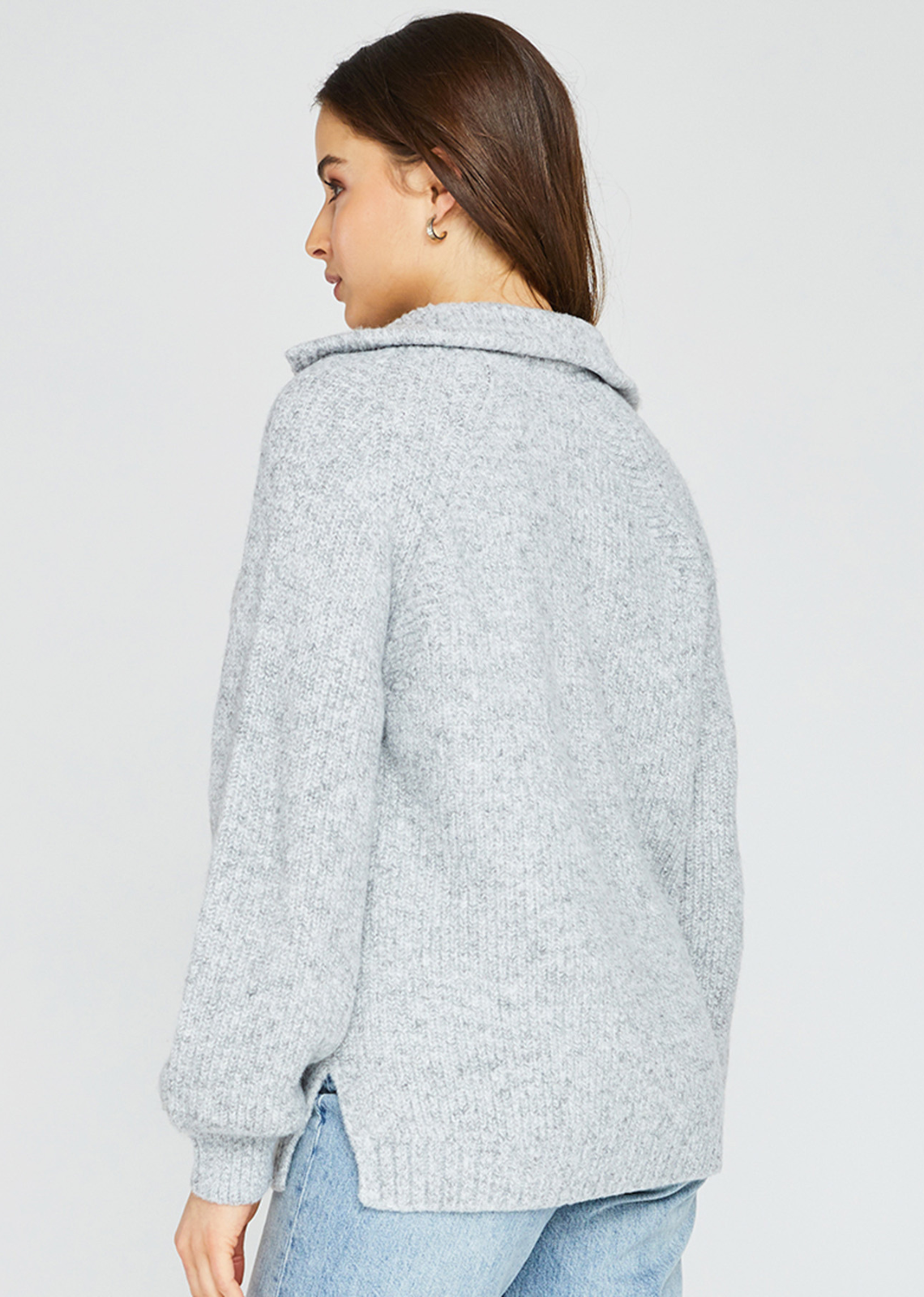 Sweaters - deniseboutiques